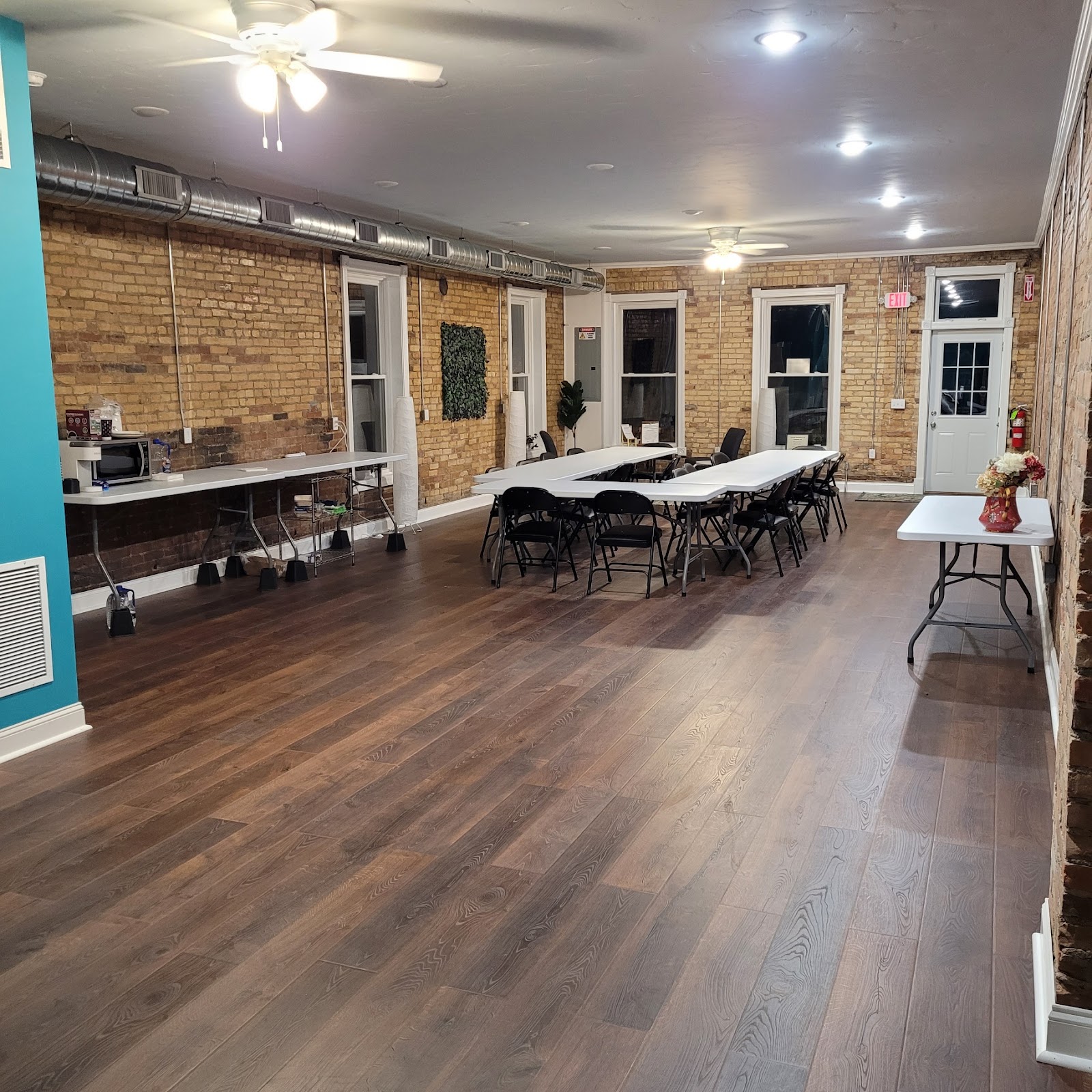 131 Event Space - Wedding Venue | VowVenue.com