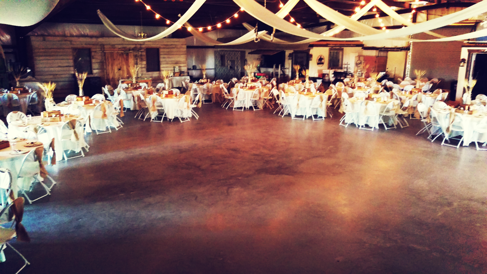 7777 Barn Venue - Wedding Venue | VowVenue.com