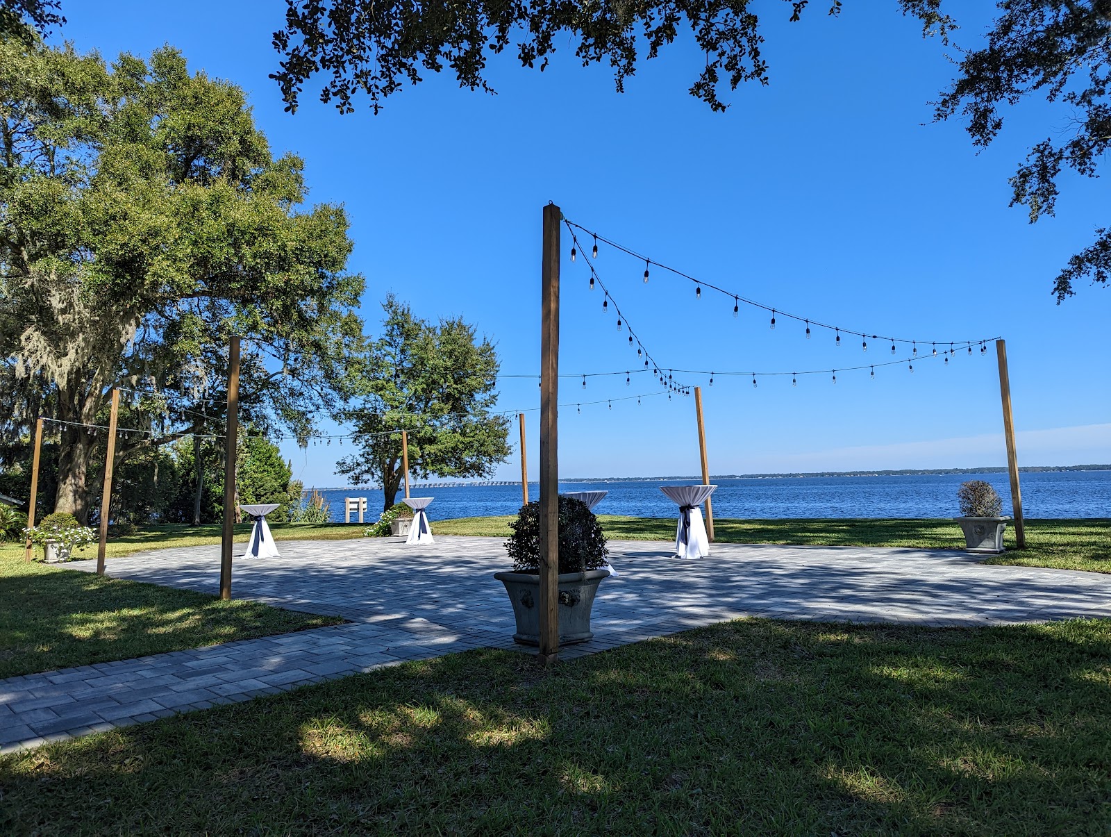 Azaleana Manor - Wedding Venue | VowVenue.com