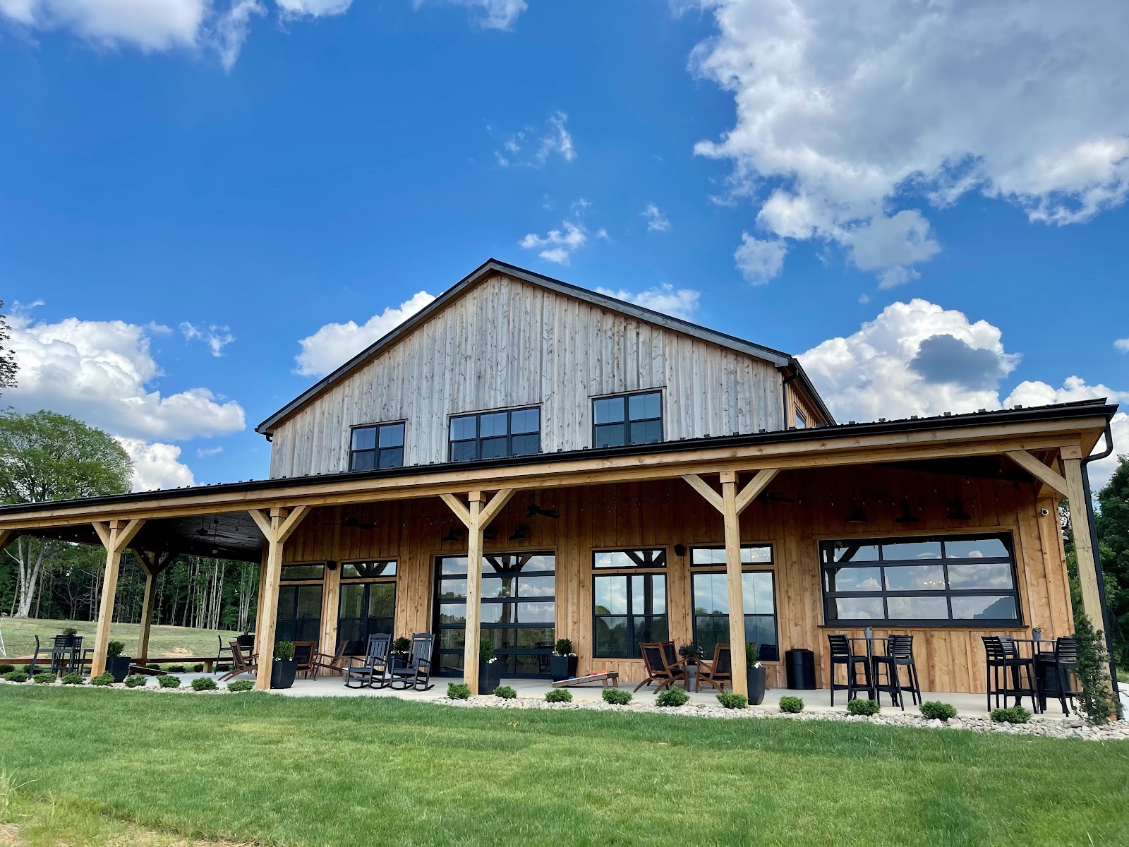 Cedar oaks wedding venue | Beachweddingtips.com