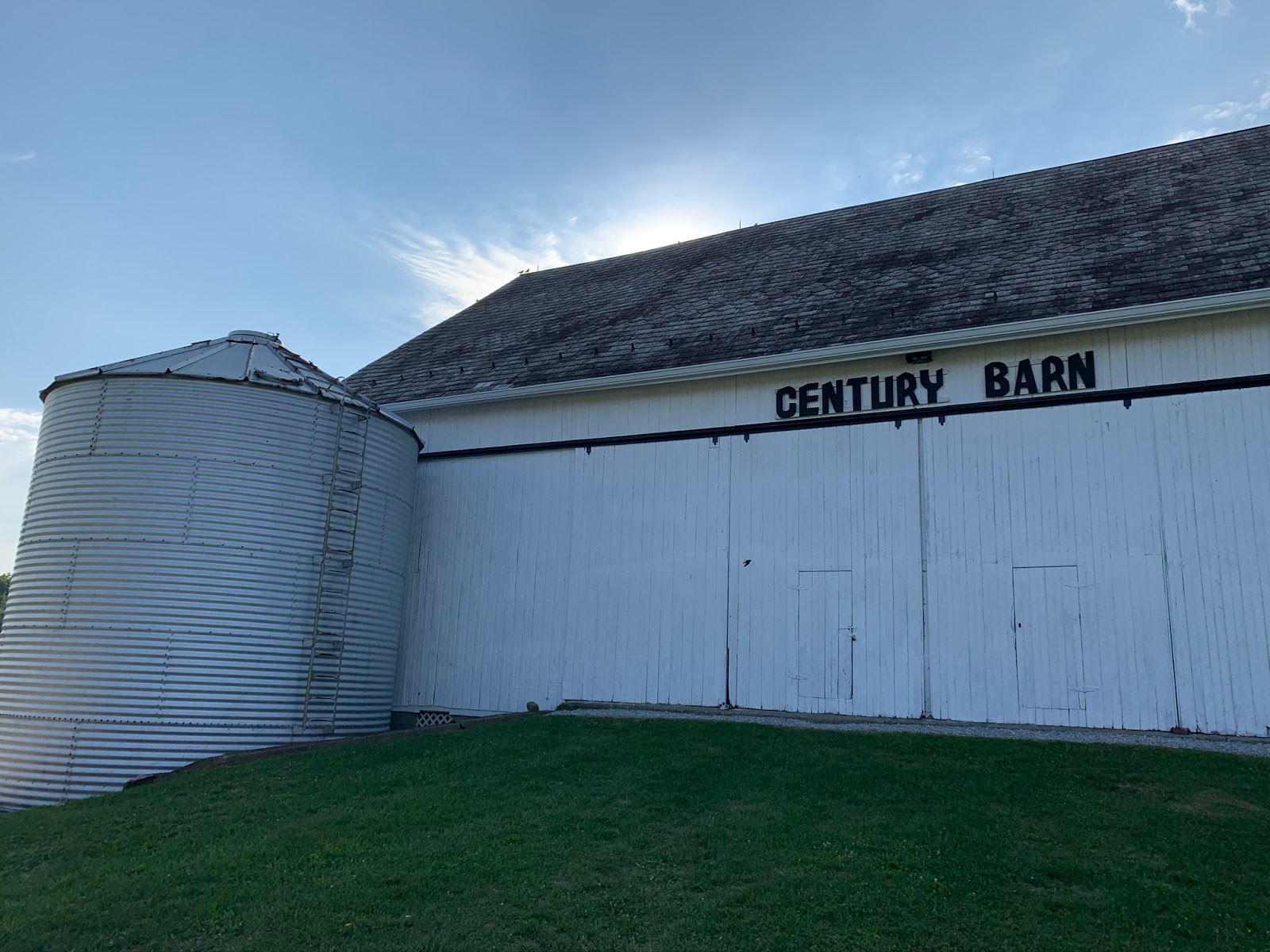 Century Barn - Wedding Venue | VowVenue.com