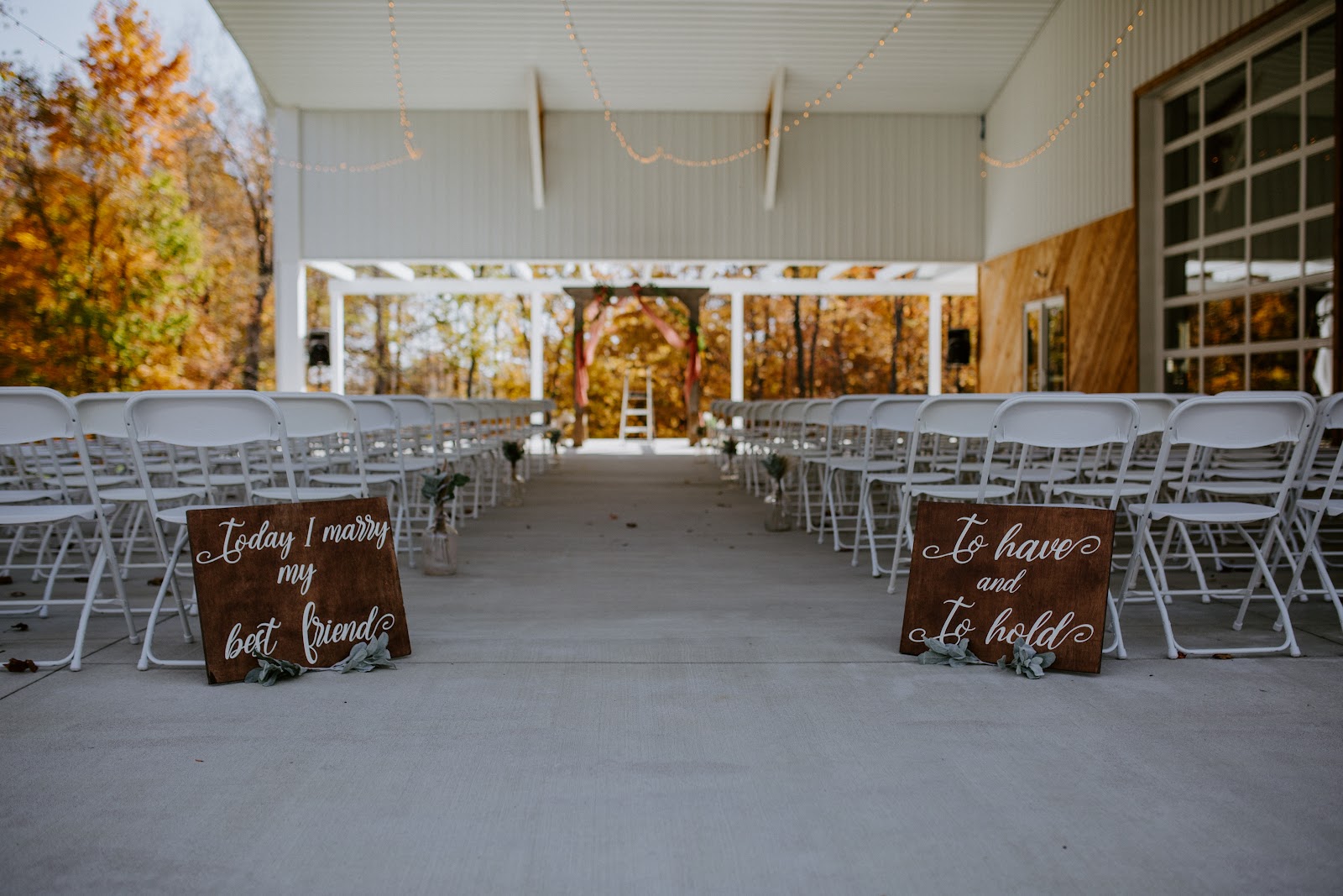Chapel Road Retreat - Wedding Venue | VowVenue.com