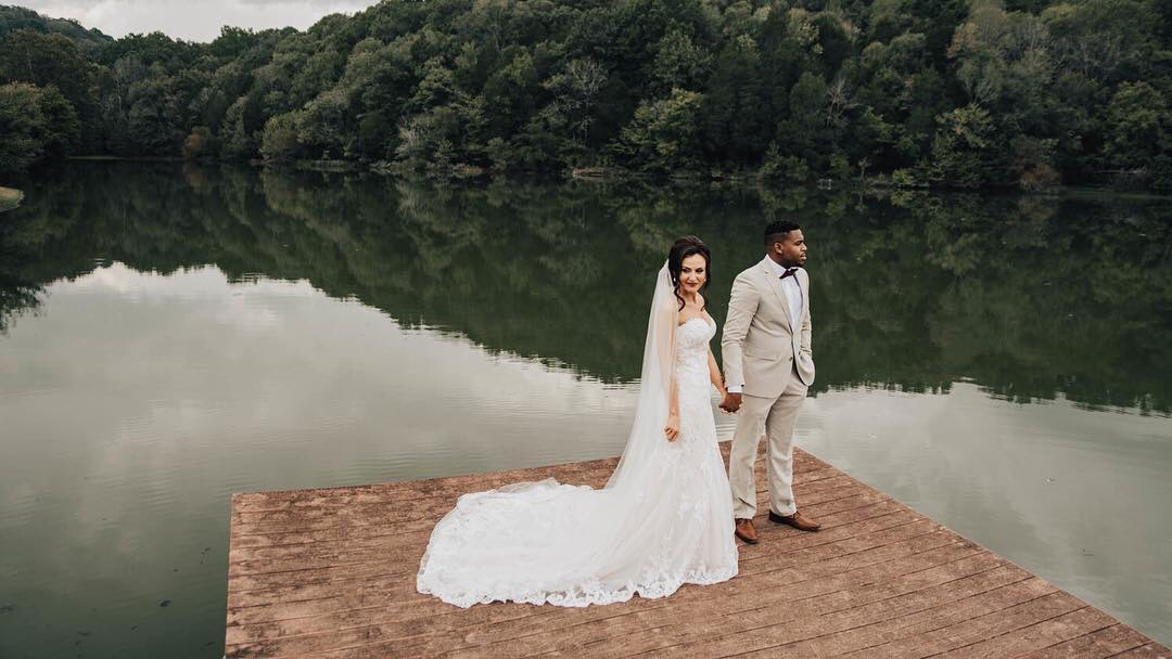 Cypress Barn At Miller Lake - Wedding Venue | VowVenue.com