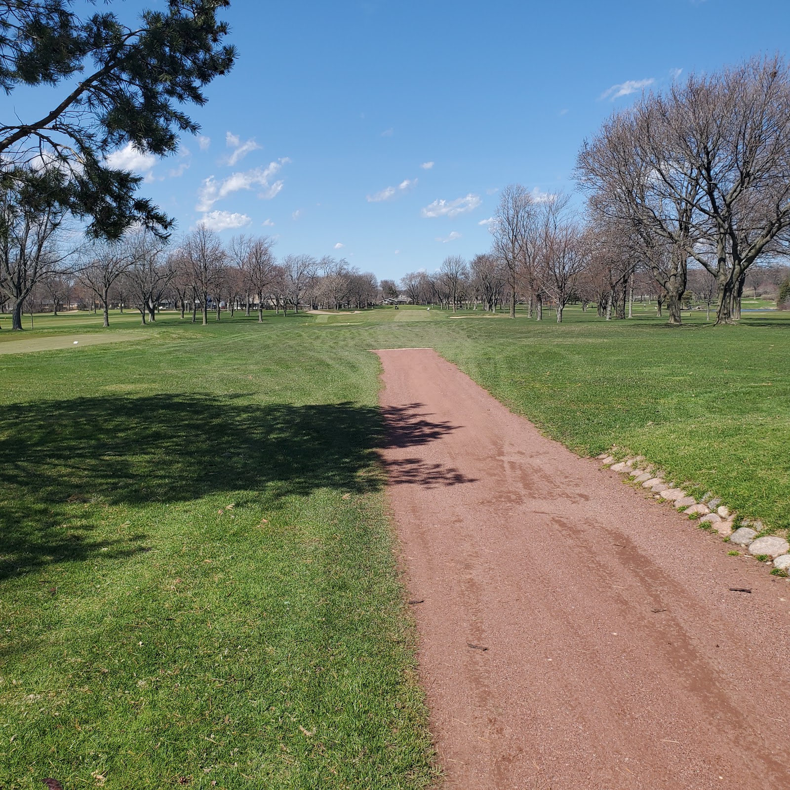 Glen Flora Country Club - Wedding Venue | VowVenue.com