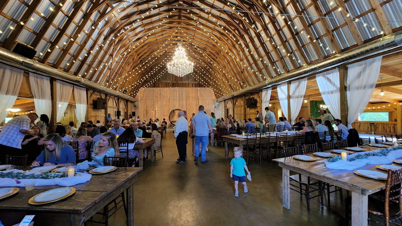 Grace Valley Farm - Wedding Venue | VowVenue.com