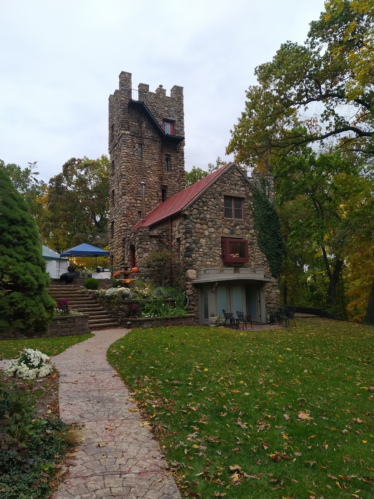 Helmer Castle - Wedding Venue | VowVenue.com