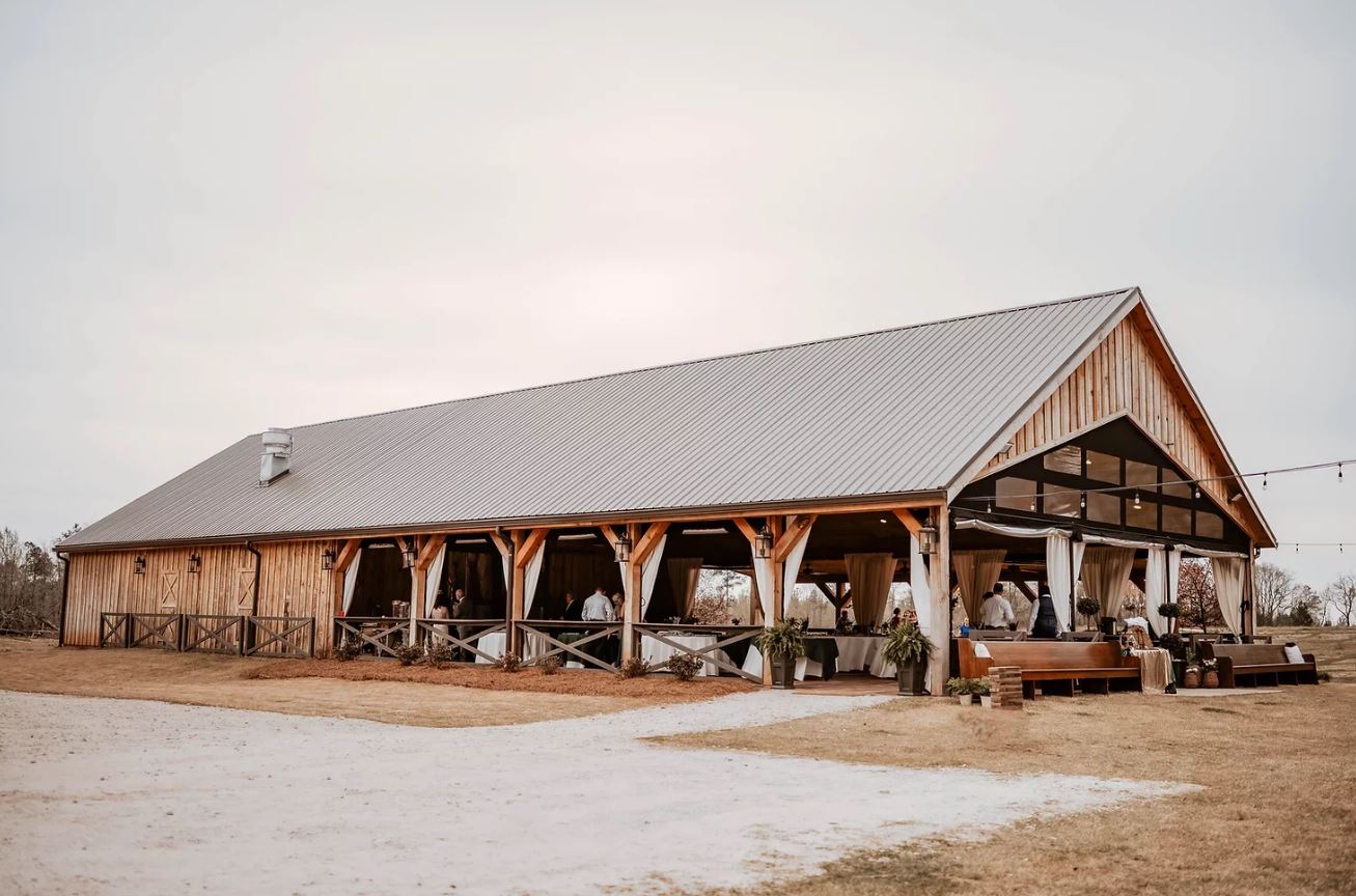Hidden Haven Estate - Wedding Venue | VowVenue.com