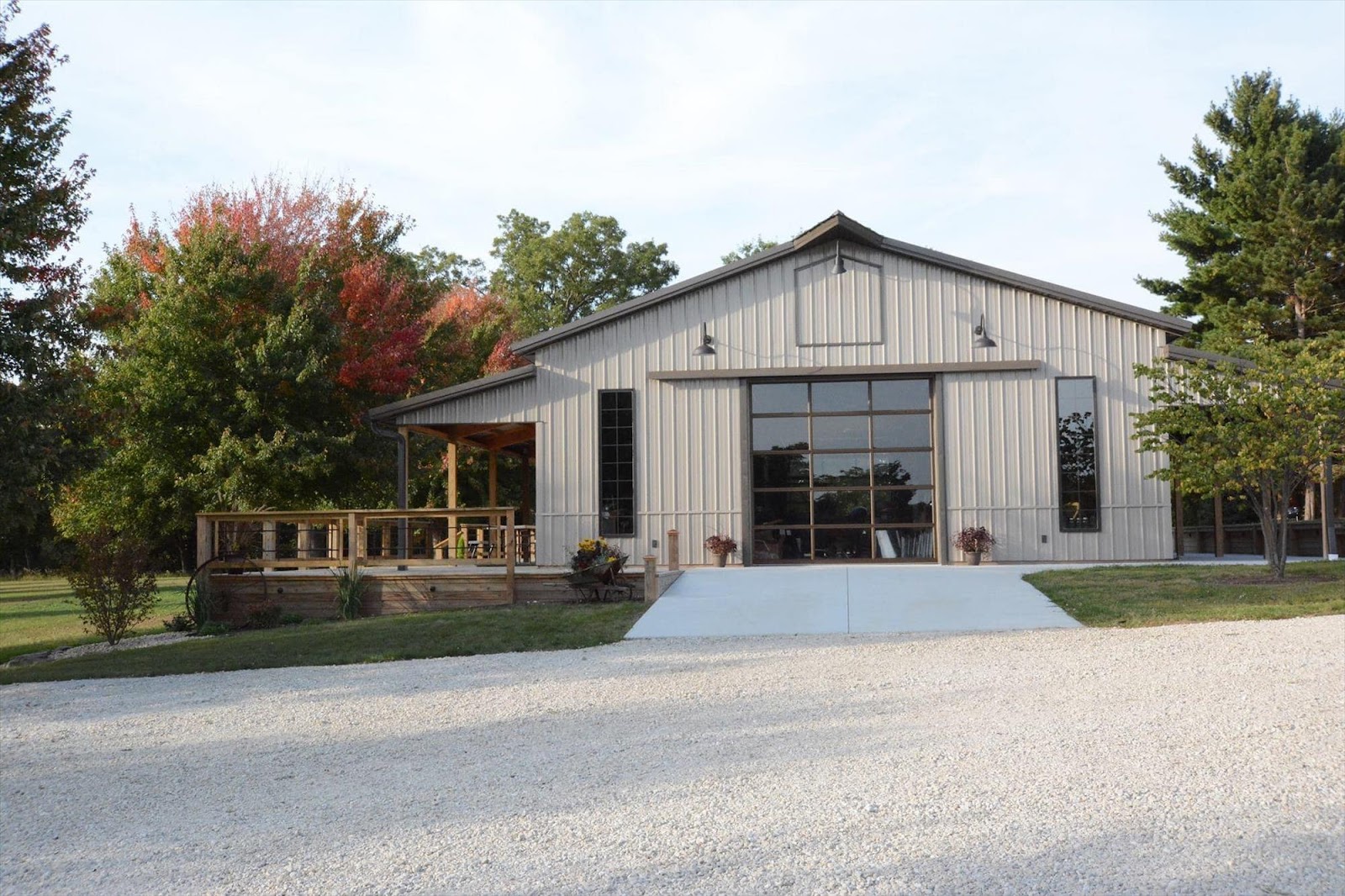Ironwood on the Vermilion Rural Event Center - Wedding Venue | VowVenue.com
