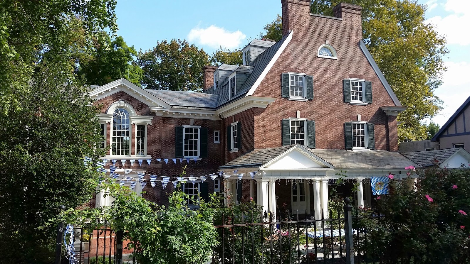 Ivy Hall Mansion - Wedding Venue | VowVenue.com