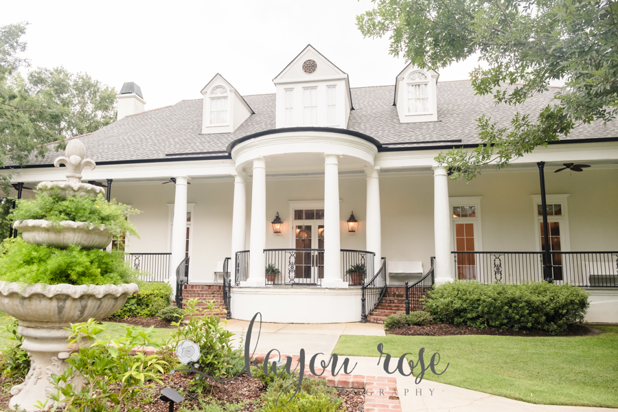 Lake House Reception Center - Wedding Venue | VowVenue.com