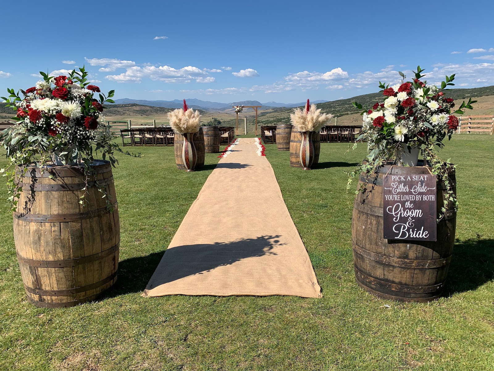Lucky 8 Ranch Events Venue - Wedding Venue | VowVenue.com