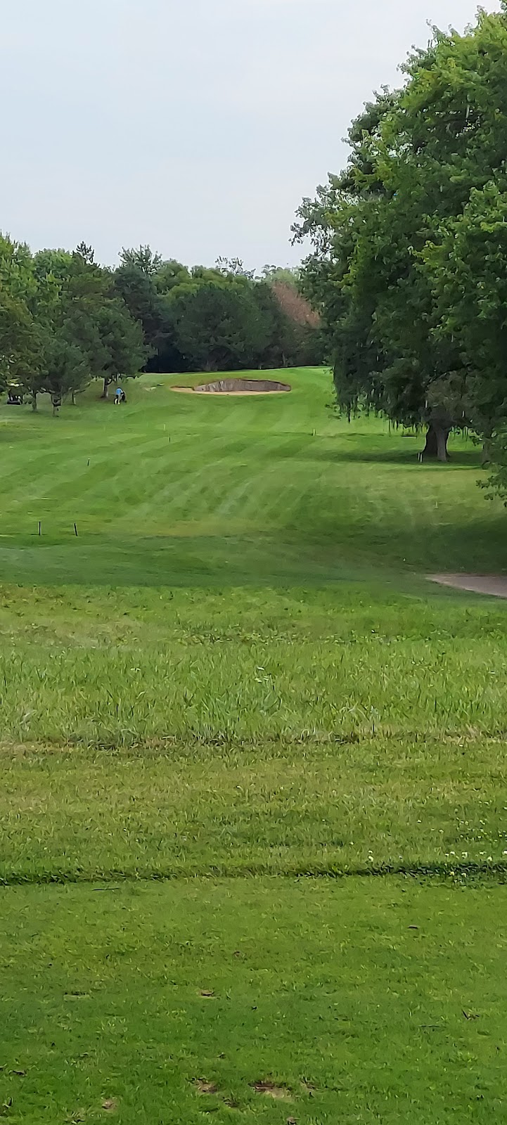 Maplecrest Country Club - Wedding Venue | VowVenue.com