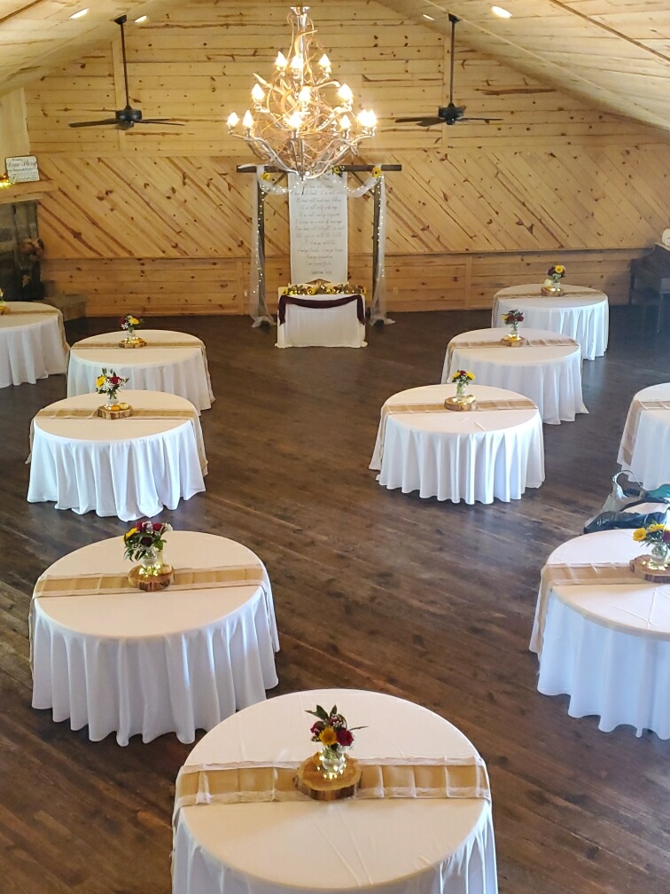 Owen Farm Loft - Wedding Venue | VowVenue.com