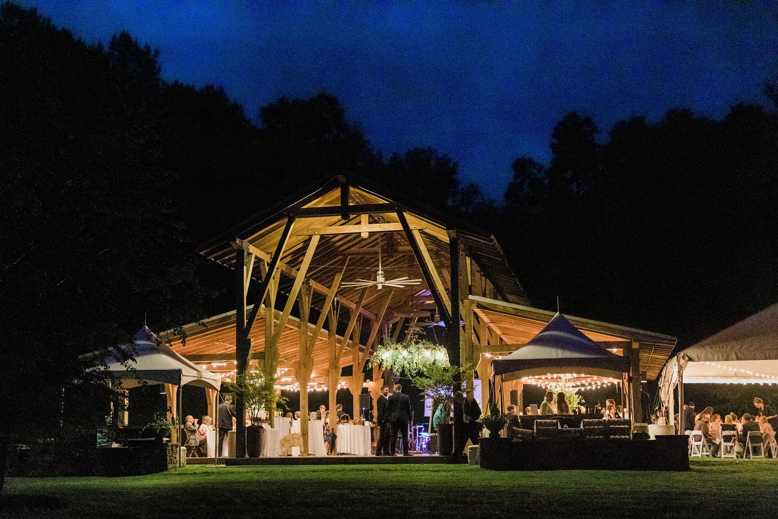 ROCKHURST FARM - Wedding Venue | VowVenue.com