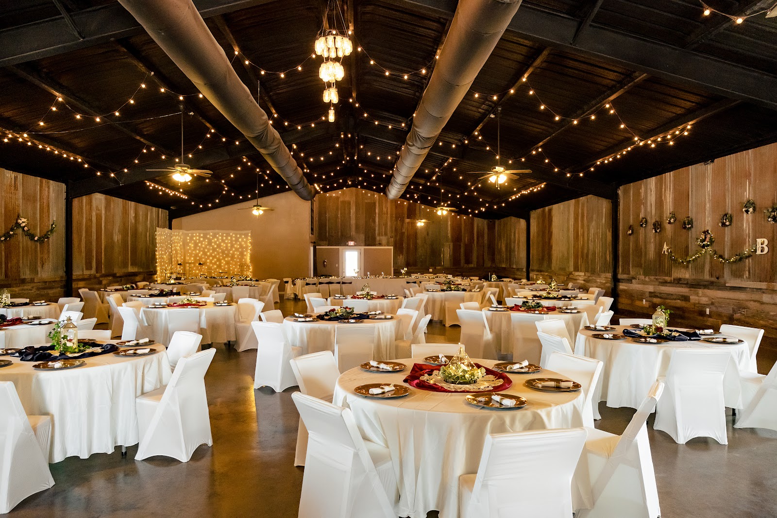 Rustic Acres Event Center - Wedding Venue | VowVenue.com