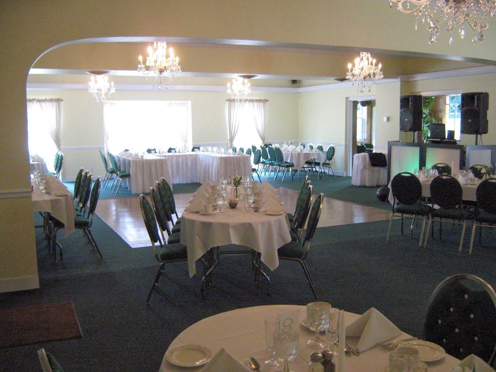 Stonehedge Restaurant - Wedding Venue | VowVenue.com