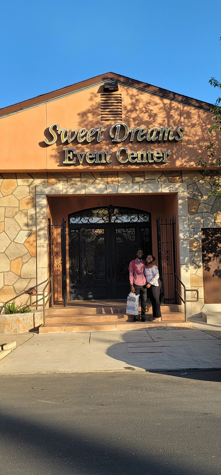 Sweet Dreams Event Center - Wedding Venue | VowVenue.com