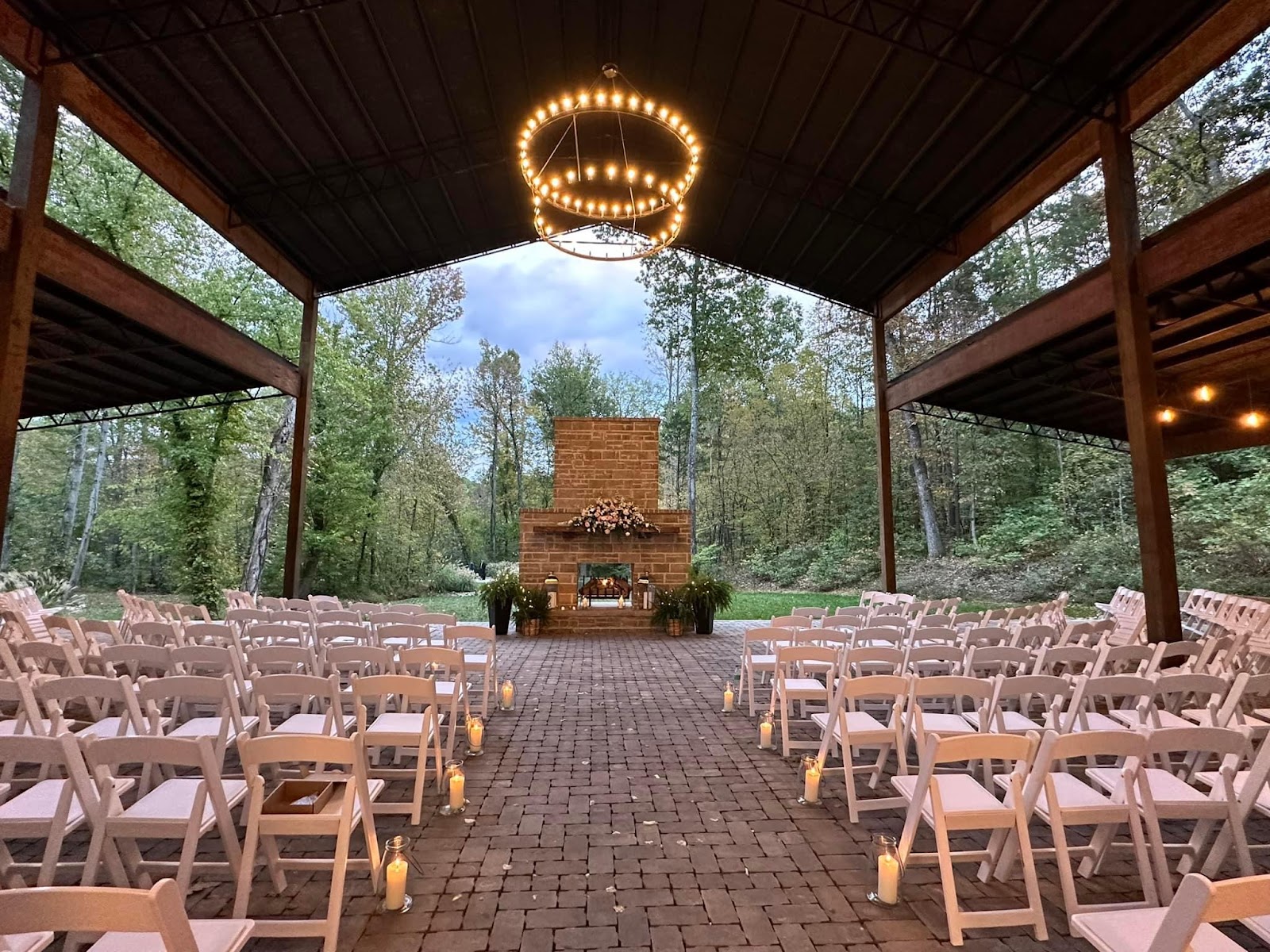 The Barn At Maple Creek - Wedding Venue | VowVenue.com