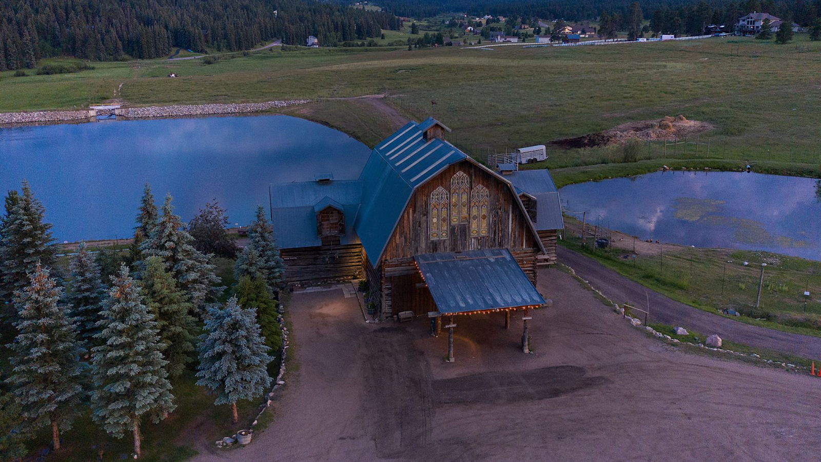 The Barn at Evergreen Memorial Park - Wedding Venue | VowVenue.com