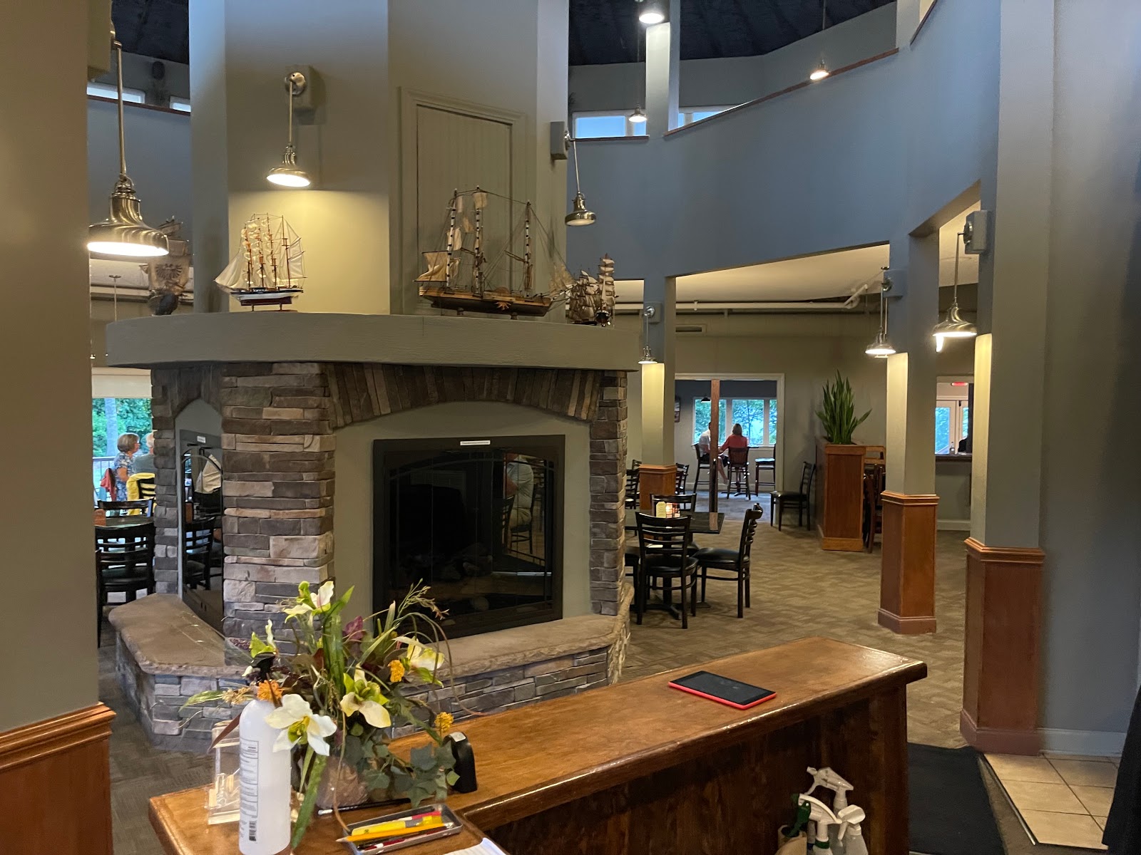 The Lighthouse Restaurant & Event Center - Wedding Venue | VowVenue.com