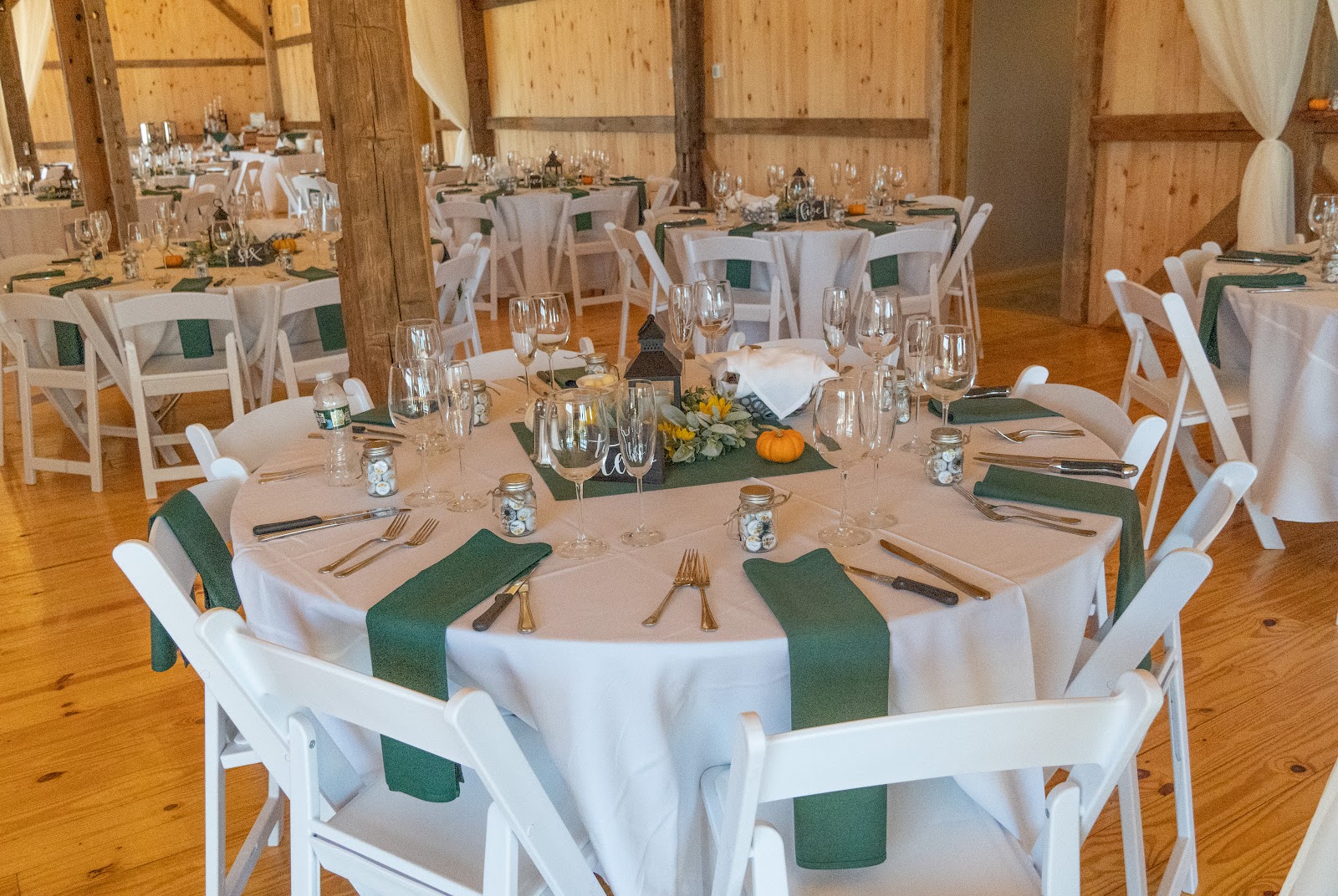 The Raymond Family Farm - Wedding Venue | VowVenue.com