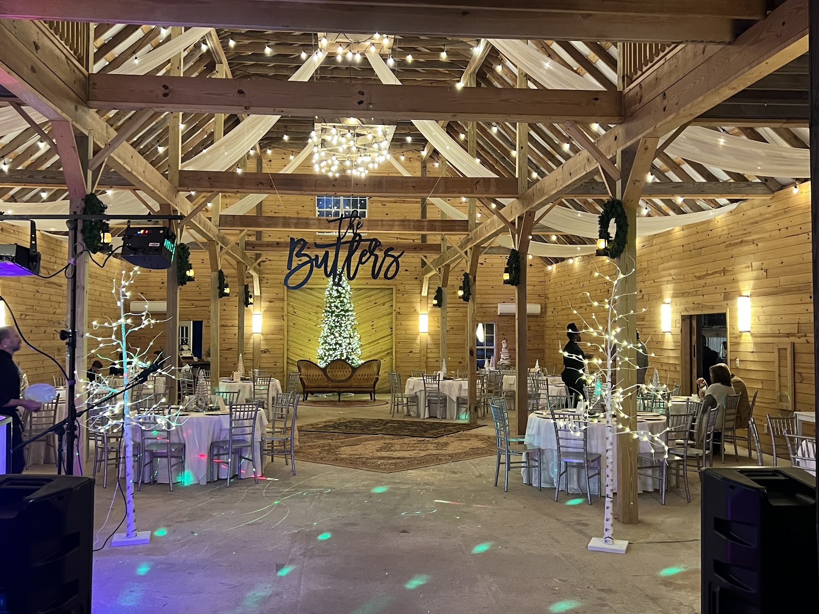 The White Barn Wedding and Event Venue - Wedding Venue | VowVenue.com