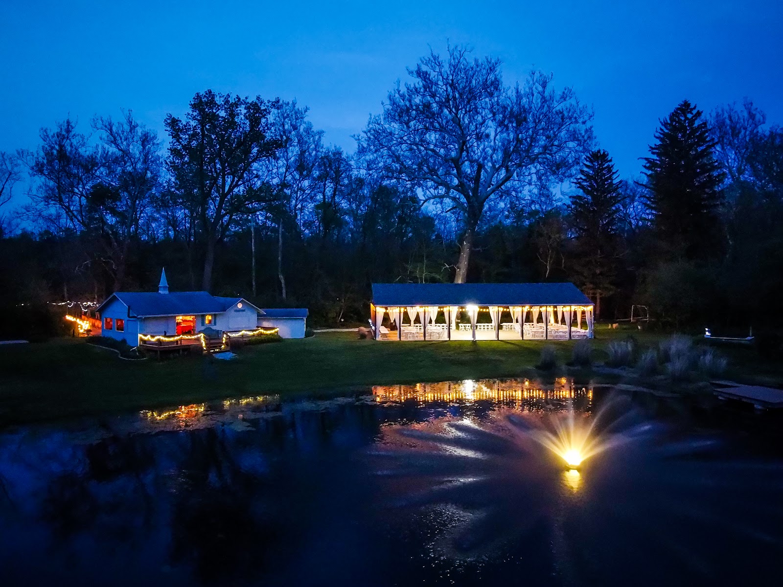 The Wolf Creek Retreat at Historic Elm Lake - Wedding Venue | VowVenue.com
