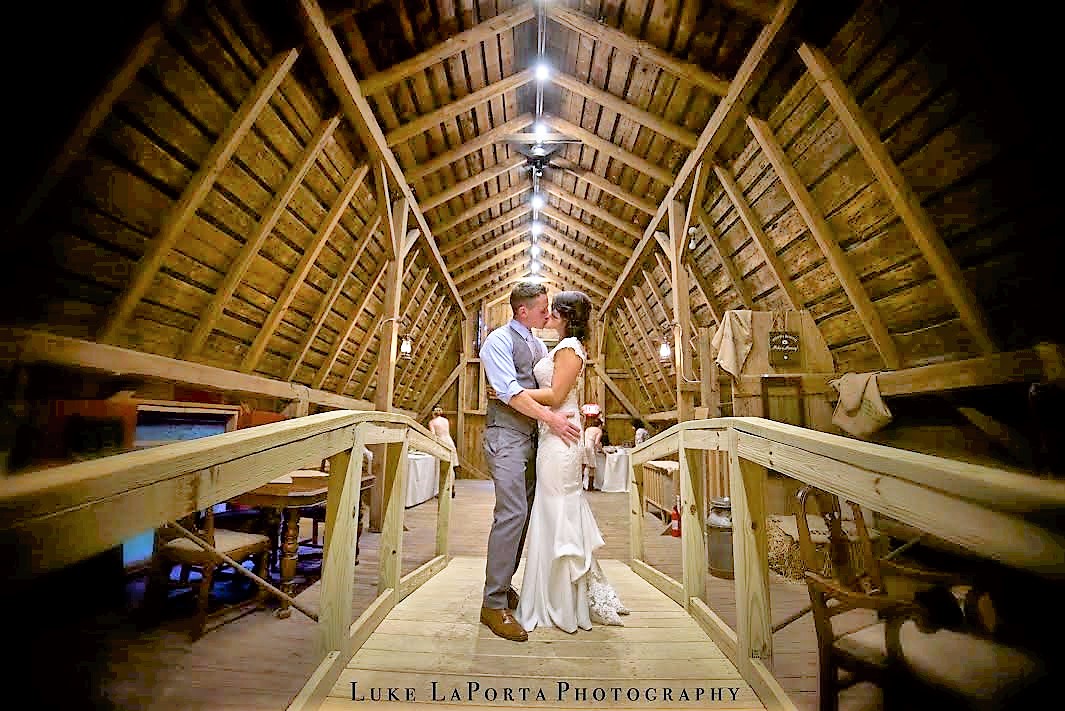 Toganenwood estate barn weddings events center inc 60 photos ...