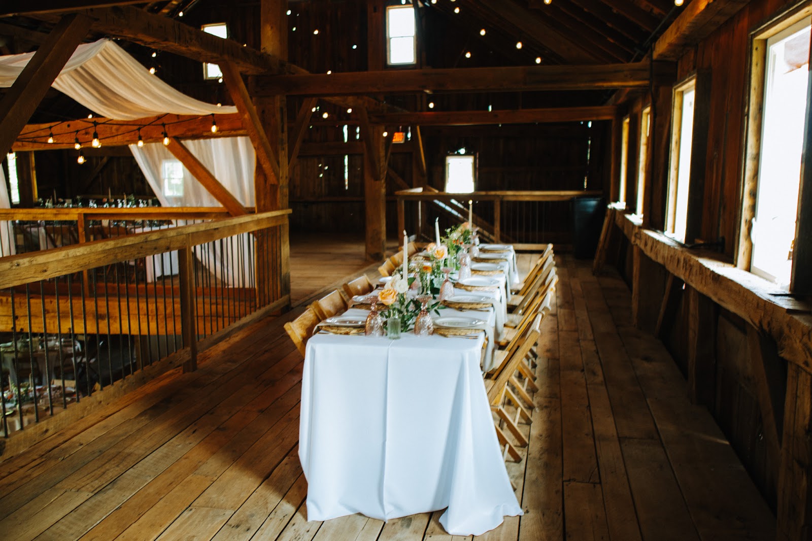 Vintage Oaks Banquet Barn - Wedding Venue | VowVenue.com