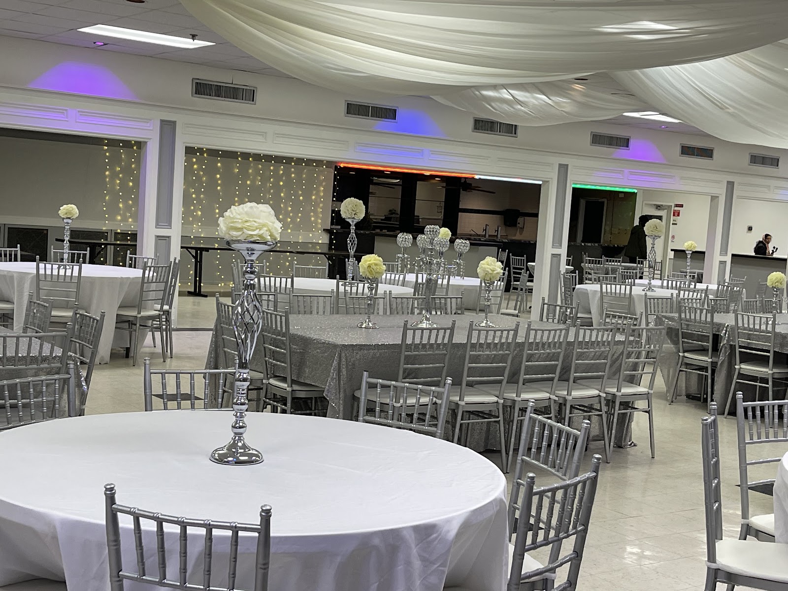 Whitney Oaks Hall - Wedding Venue | VowVenue.com