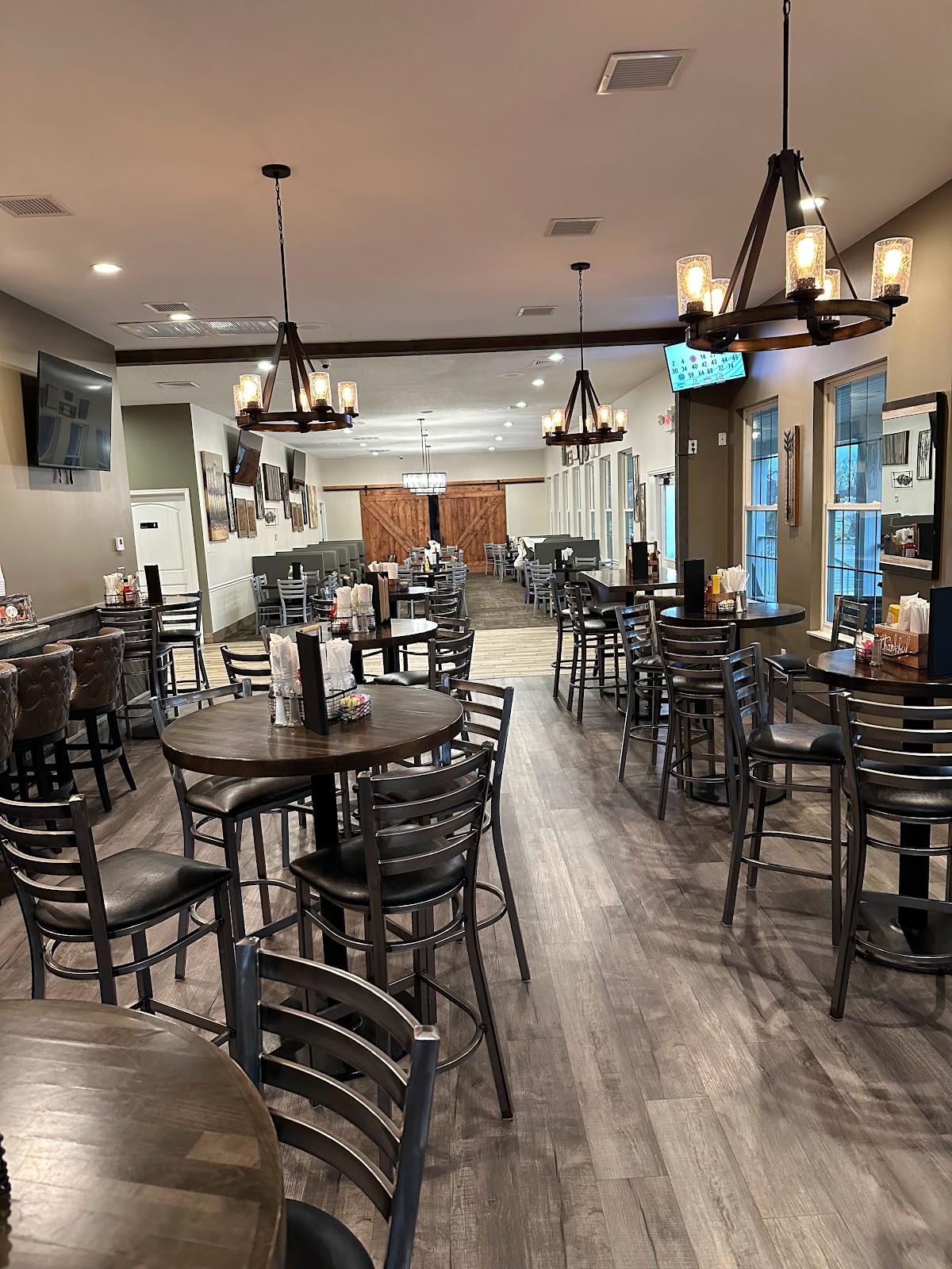 Woods Fort Restaurant & Event Venue - Wedding Venue | VowVenue.com