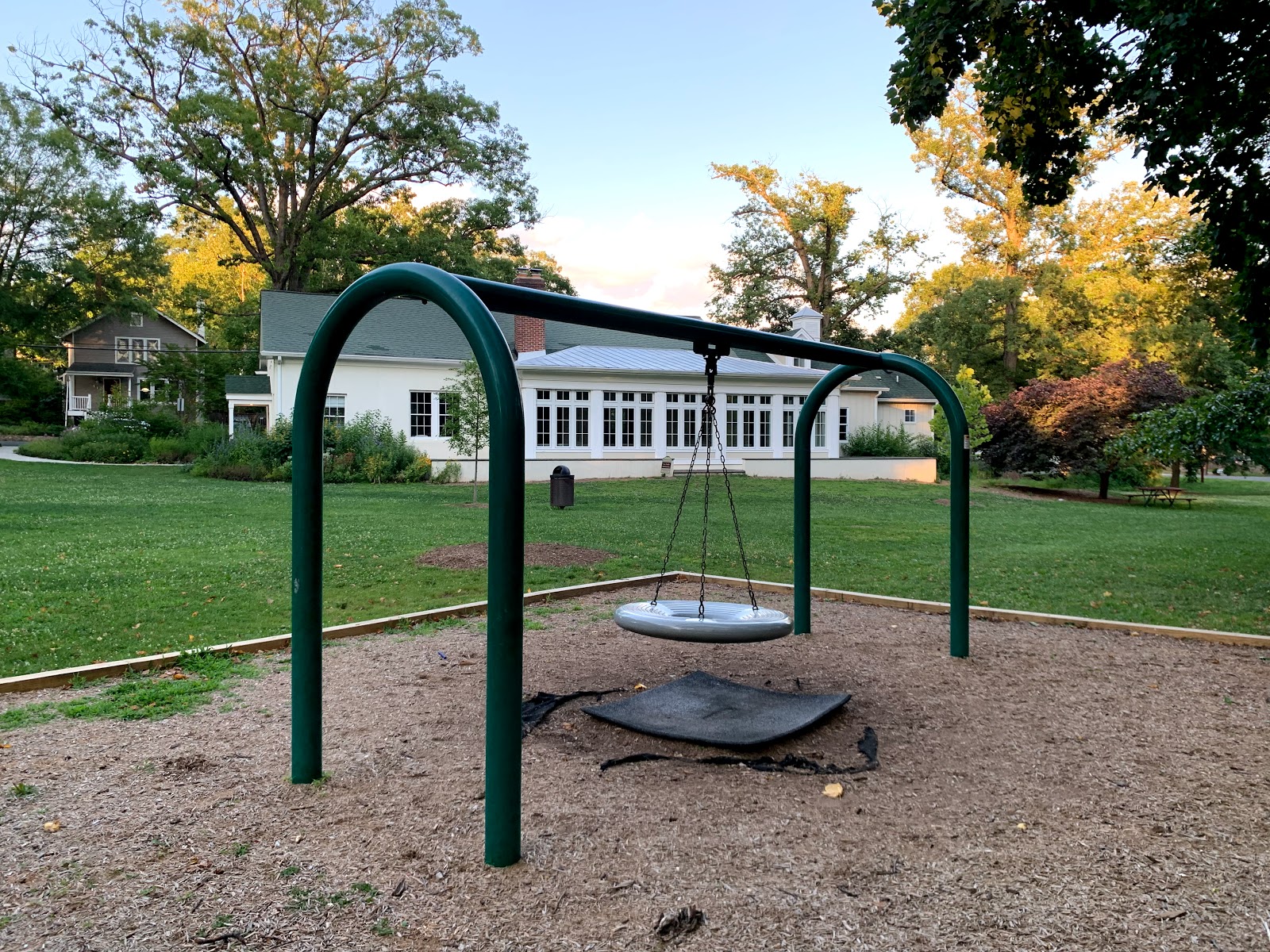 Lyon Park Community Center - Wedding Venue | VowVenue.com