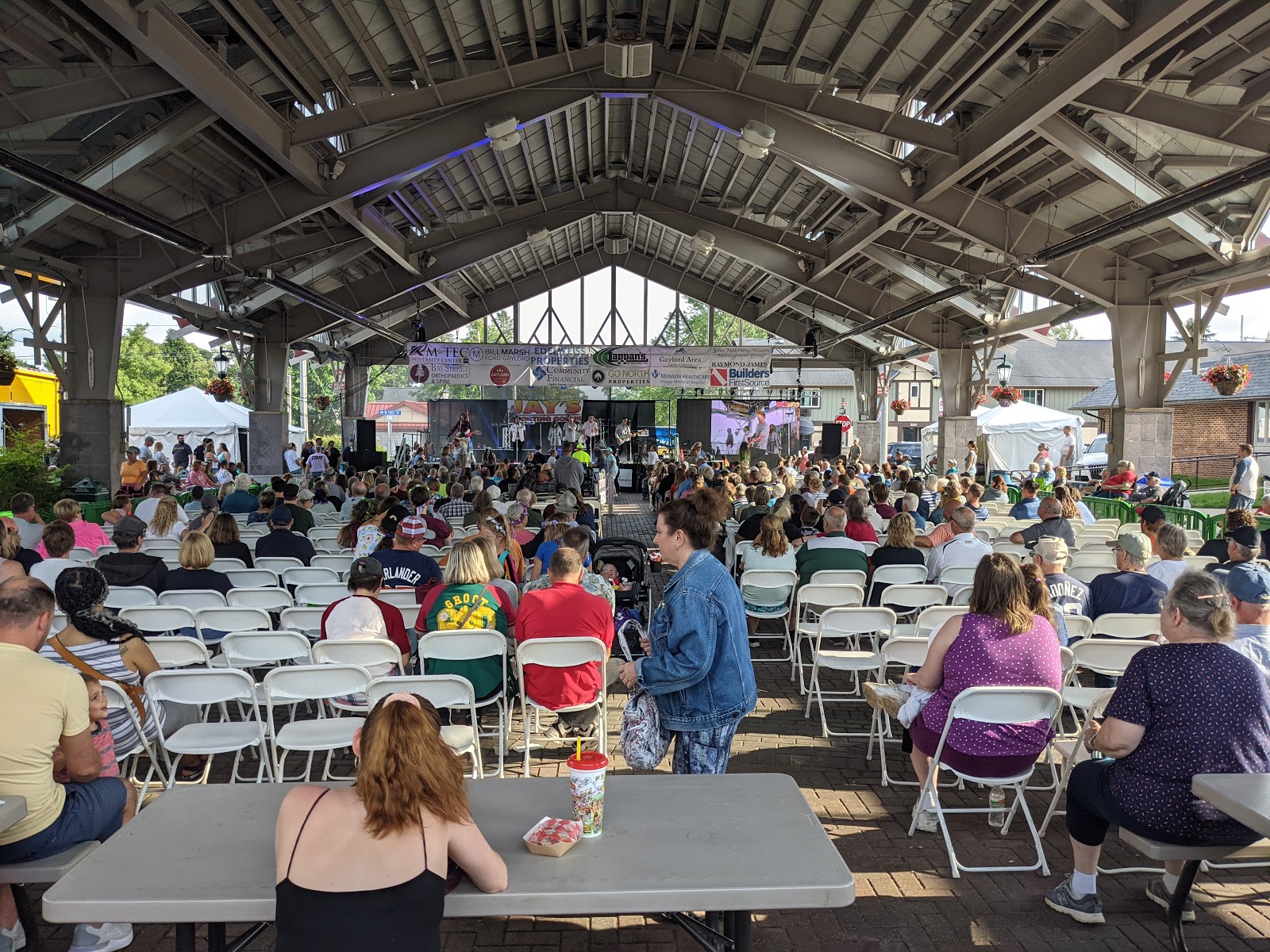 Pavilion On Court - Wedding Venue | VowVenue.com