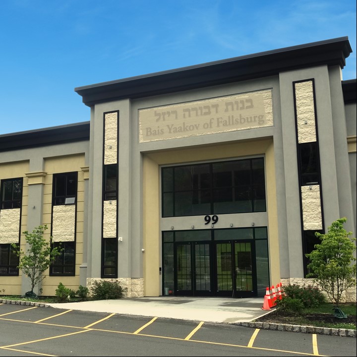 Rose Garden Hall - Wedding Venue | VowVenue.com