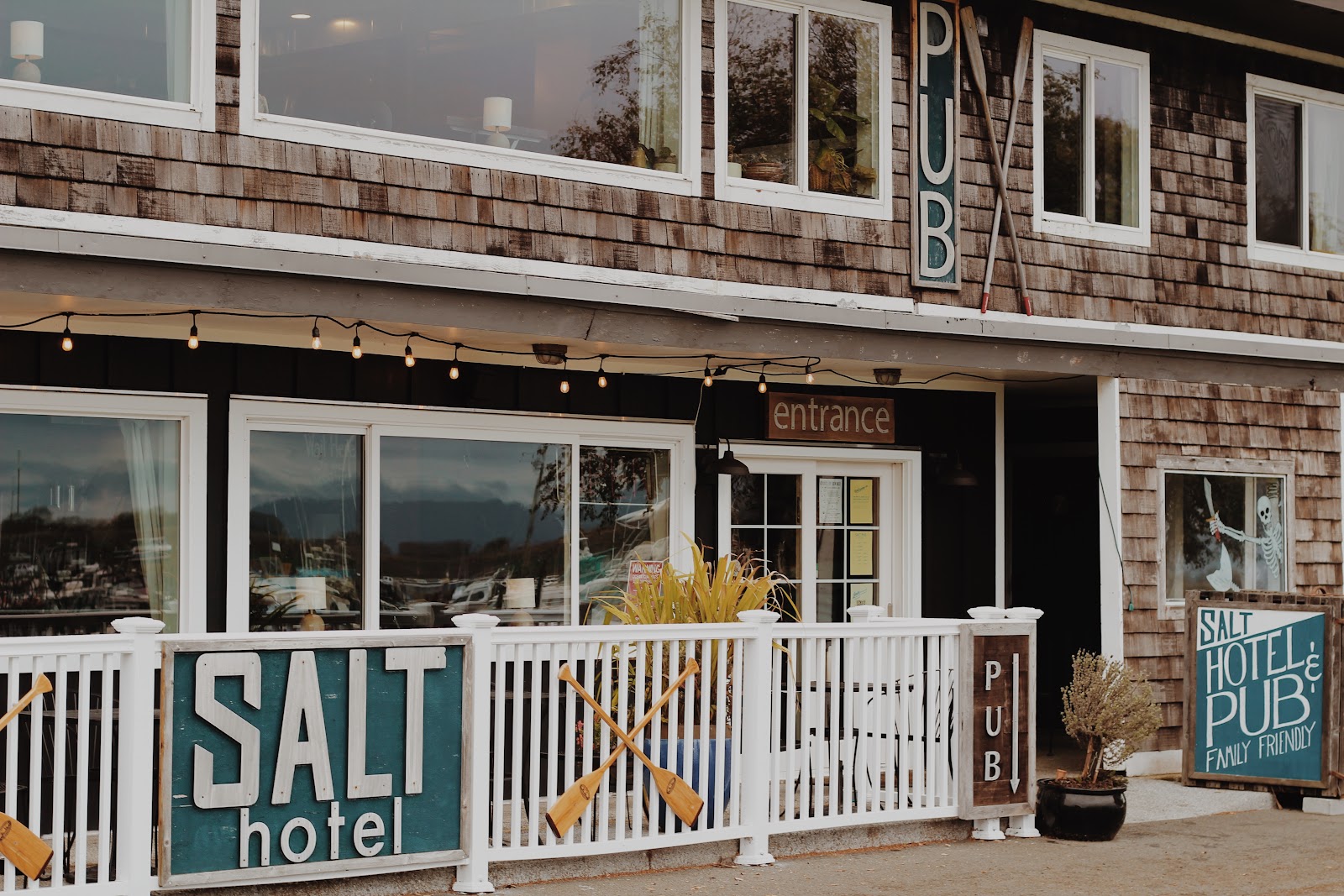 Salt Hotel & Event Space - Wedding Venue | VowVenue.com