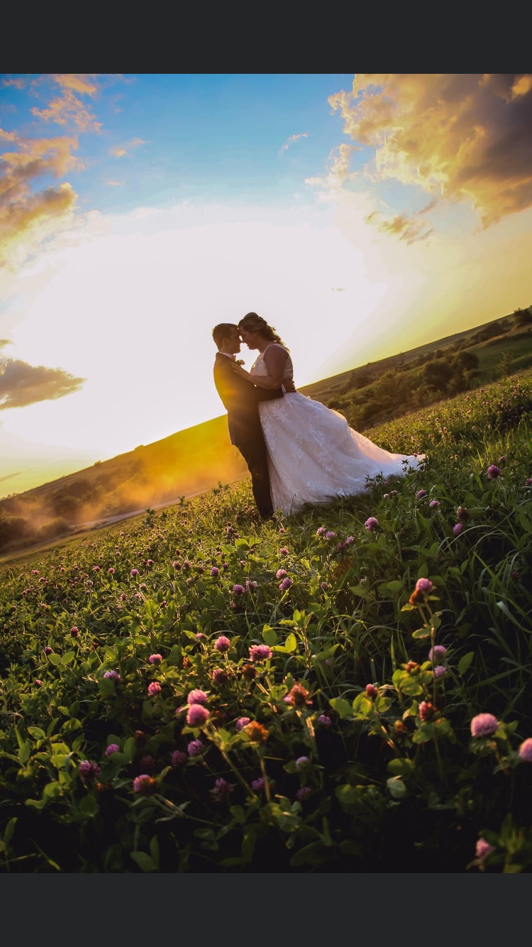 The Barn at Kent Farms - Wedding Venue | VowVenue.com