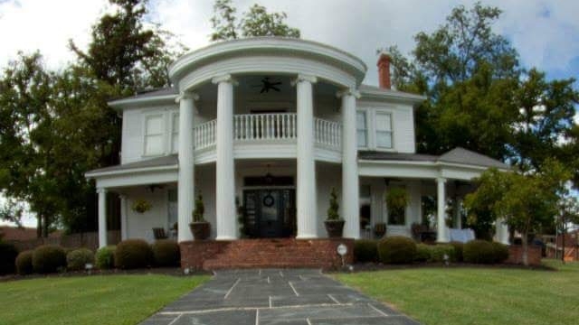 The Columns of Georgia Event Venue - Wedding Venue | VowVenue.com