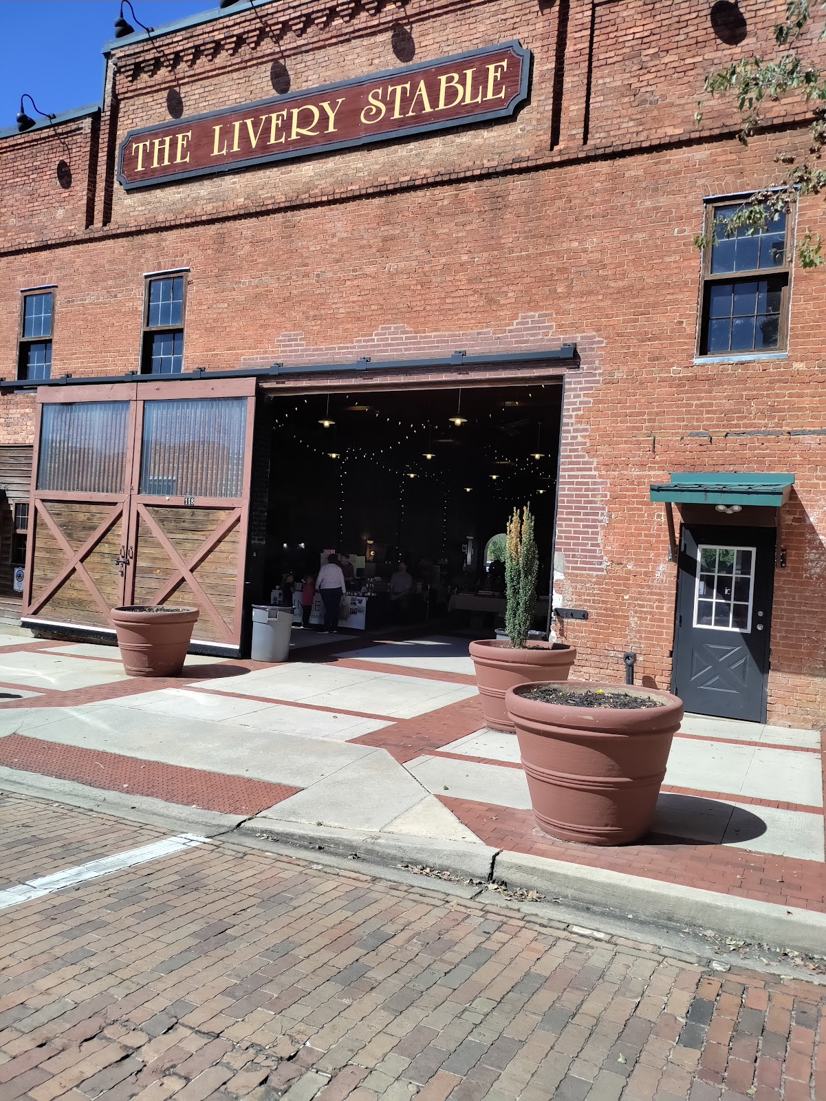 The Livery Stable - Wedding Venue | VowVenue.com
