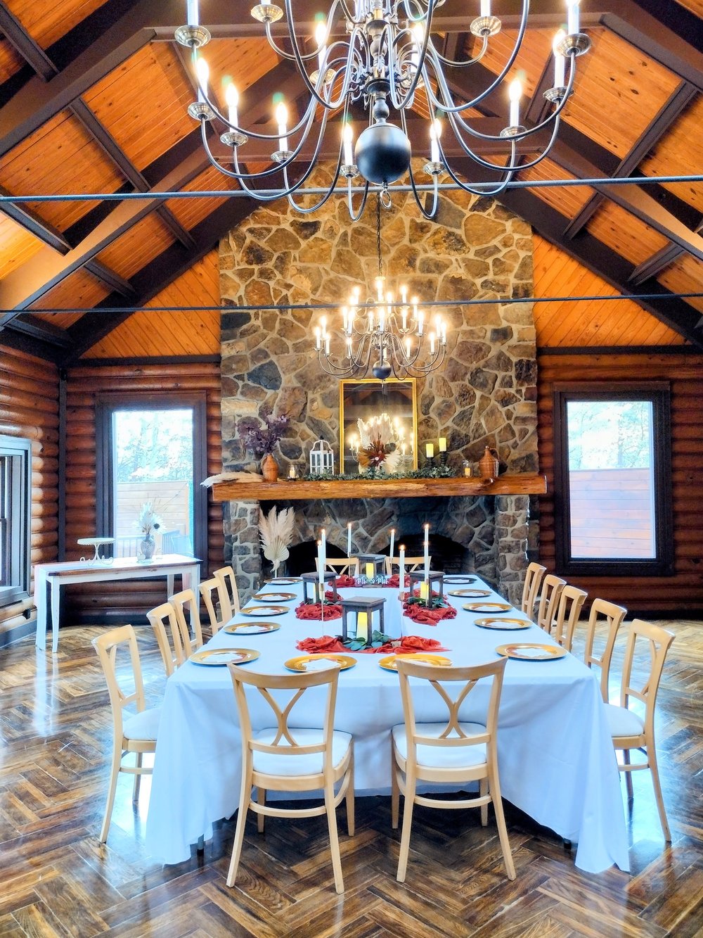 Timber Rock Lodge in Oneida, TN | Scenic Wedding Venue